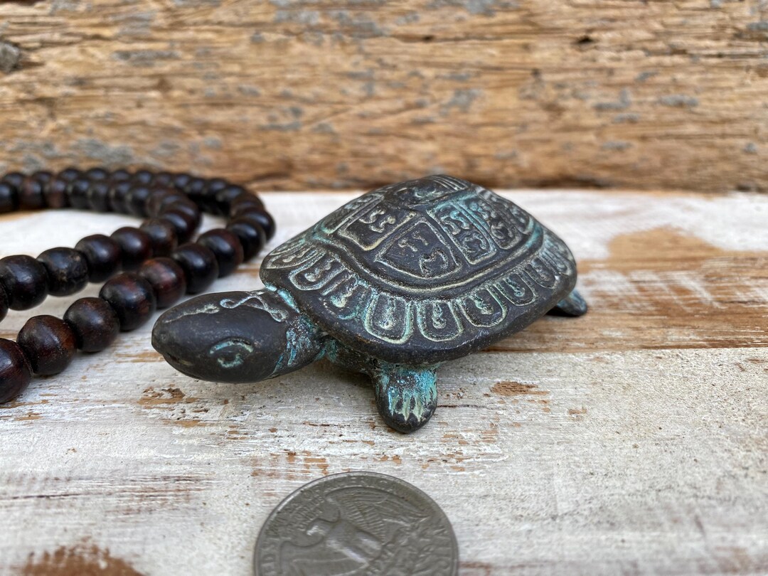Turtle Amulet Statue // Turtle Statue // Small Turtle Statue ...