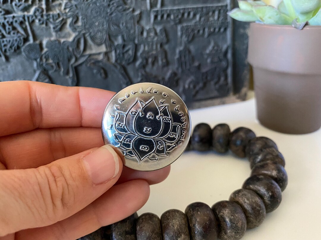 Lotus Pill Box // Thai Buddha Amulet Box // Buddhist Lotus Box ...