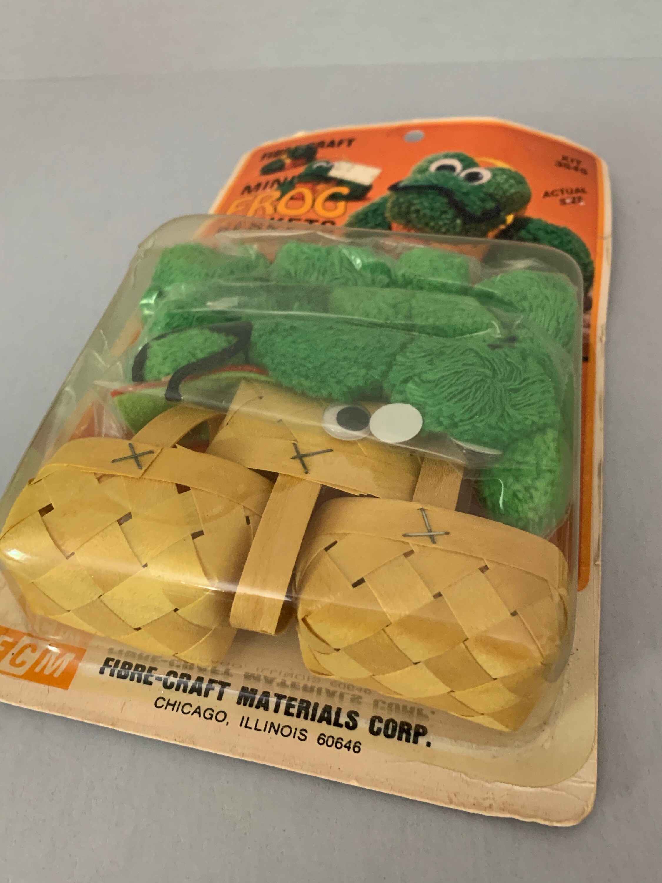 Frog Kit frog craft kit green pom pom kit pom pom kit | Etsy