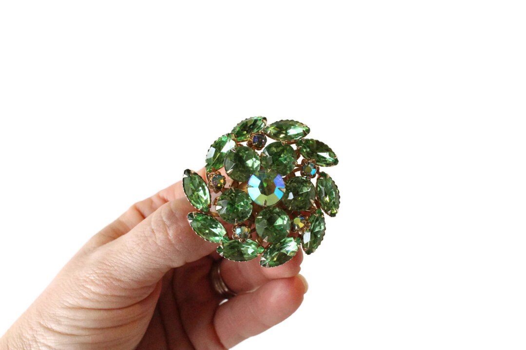 GREEN GEMSTONE BROOCH, Green Round Gemstone Brooch, Pretty Brooch for ...
