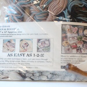ROOSTER LATCH HOOK Kit, Hen and Rooster Latch Hook Kit, Vintage ...