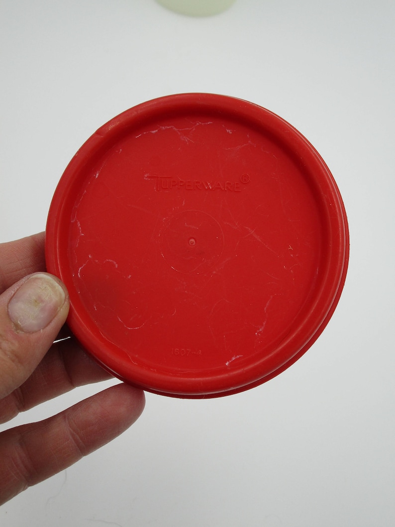 TUPPERWARE Round Storage Container With Lid Vintage - Etsy Canada