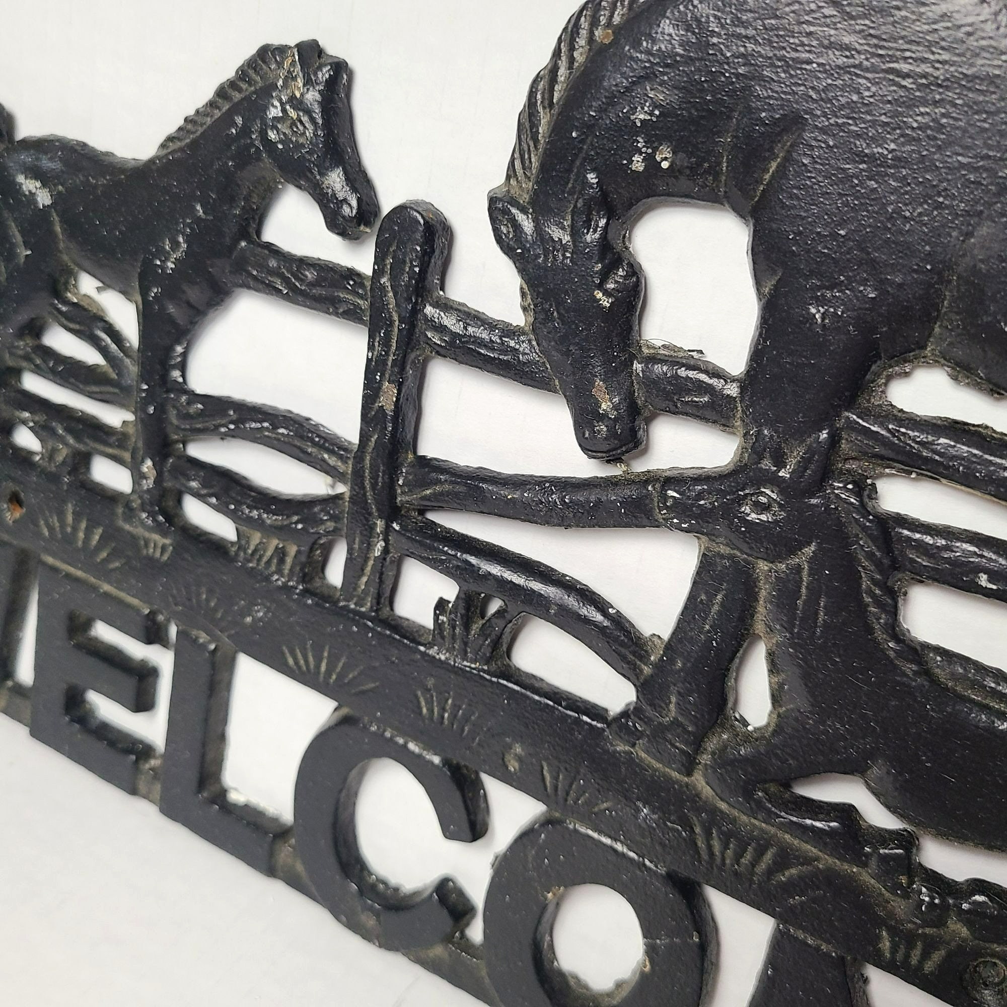 Cast Iron Horse Mare Foal WELCOME Sign Wall Garden Decor Rustic Ranch ...