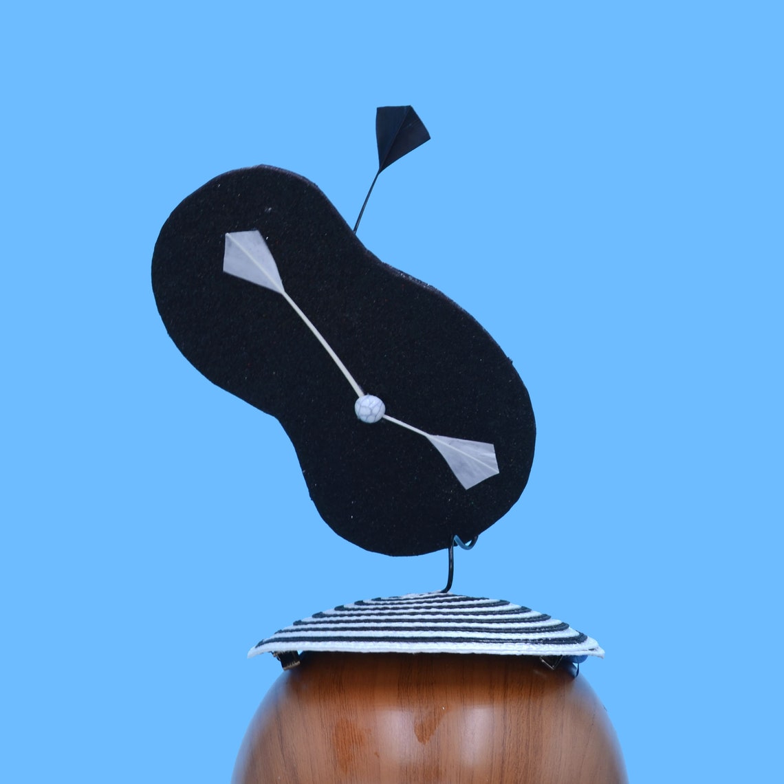 Surrealist Black and White Salvador Dali Softwatch Soft Watch Melting ...