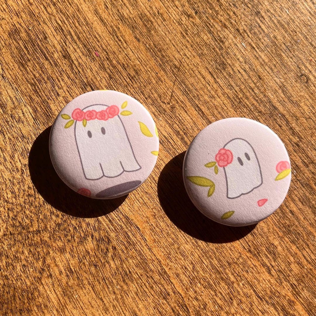 Flower Crown Ghosts Button Set | Cute Sweet Thoughtful Floral Rose ...