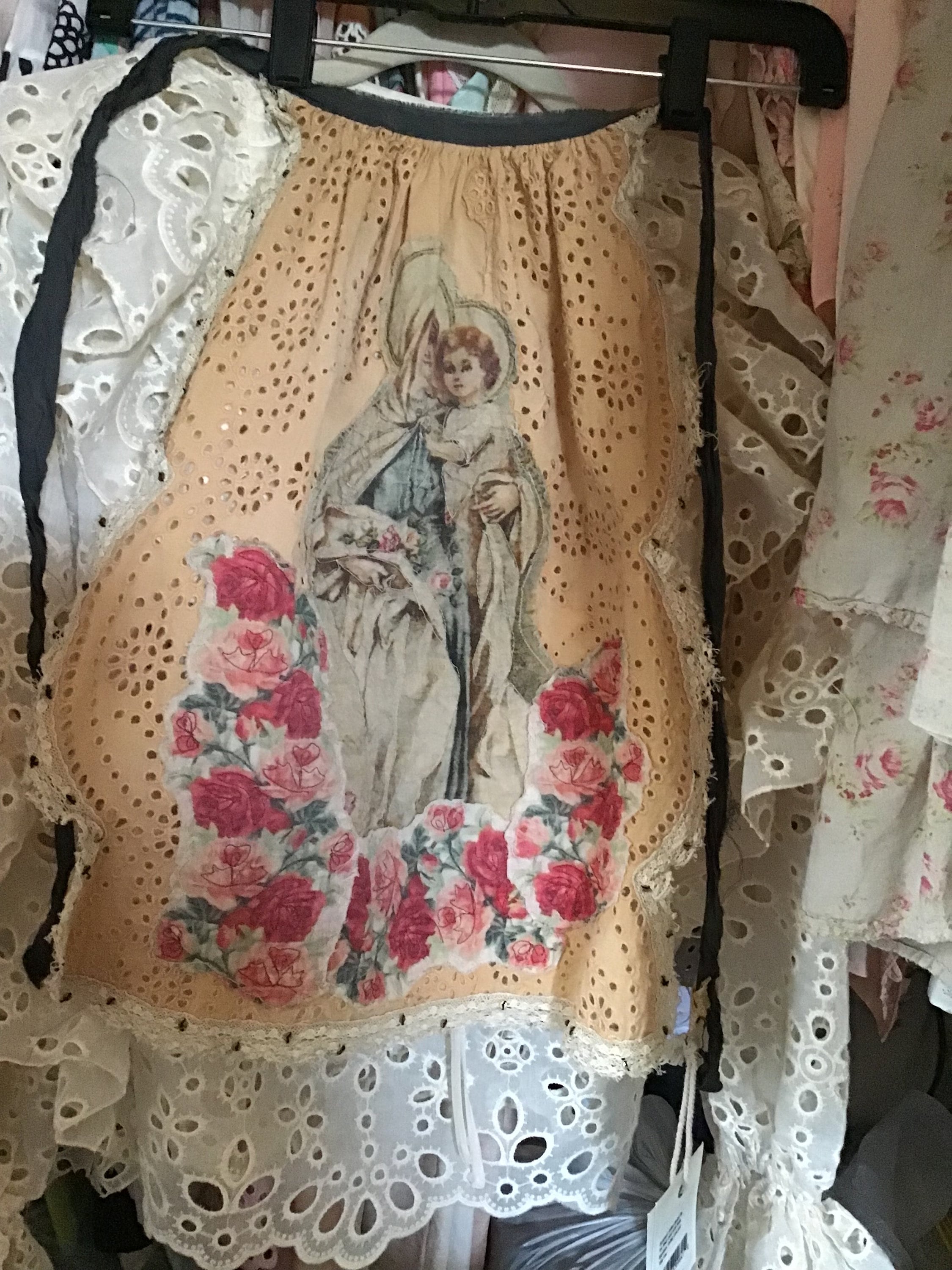 NWT Magnolia Pearl Jabot Mary With Rose Appliqué - Etsy