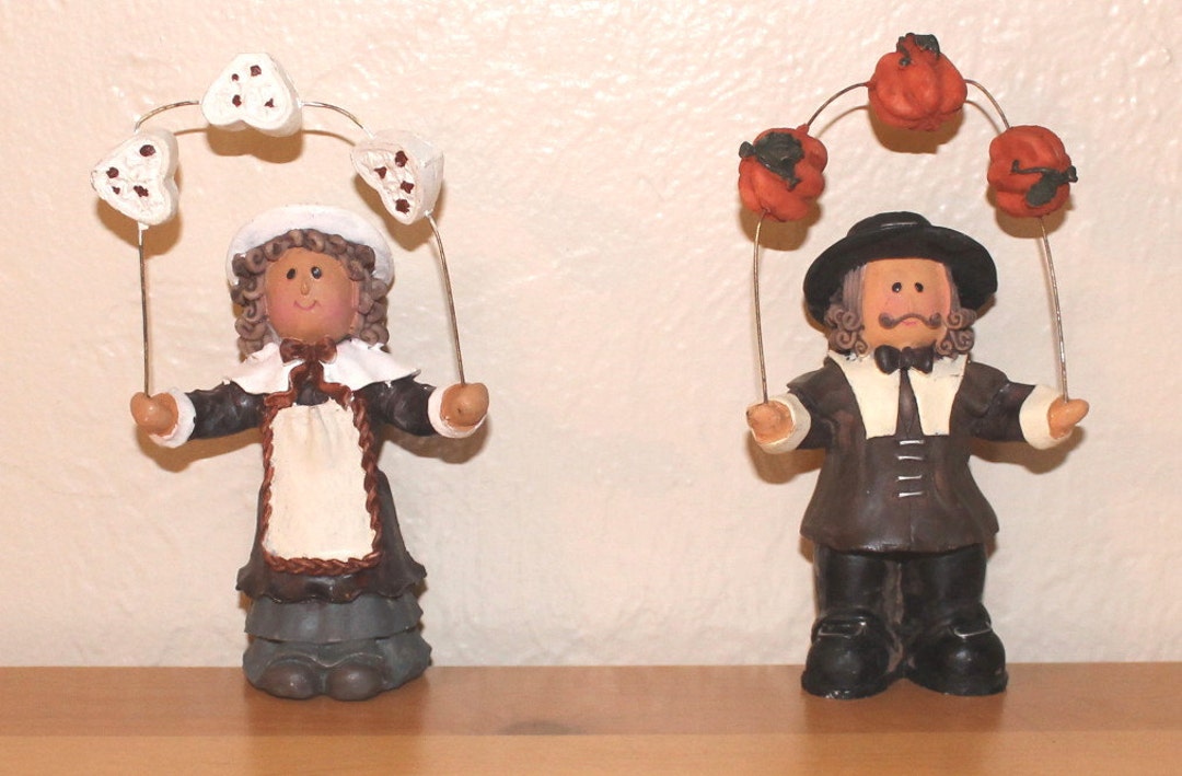 Pair of Vintage Resin Pilgrim Statues-thanksgiving-mayflower-feast ...