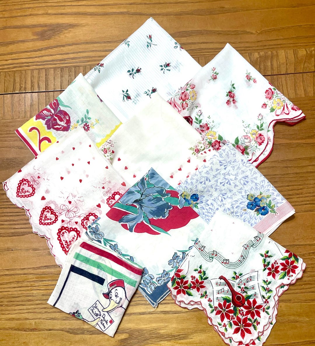 Nine Vintage Hankies With Shades of Red - Some With Scalloped Edges ...