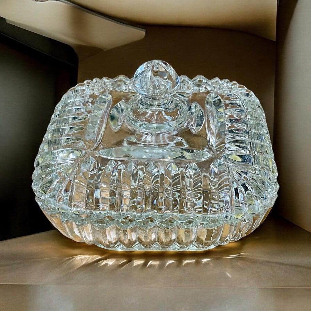 Vintage Anchor Hocking Glass Square Candy Dish With Decorative Knob on ...