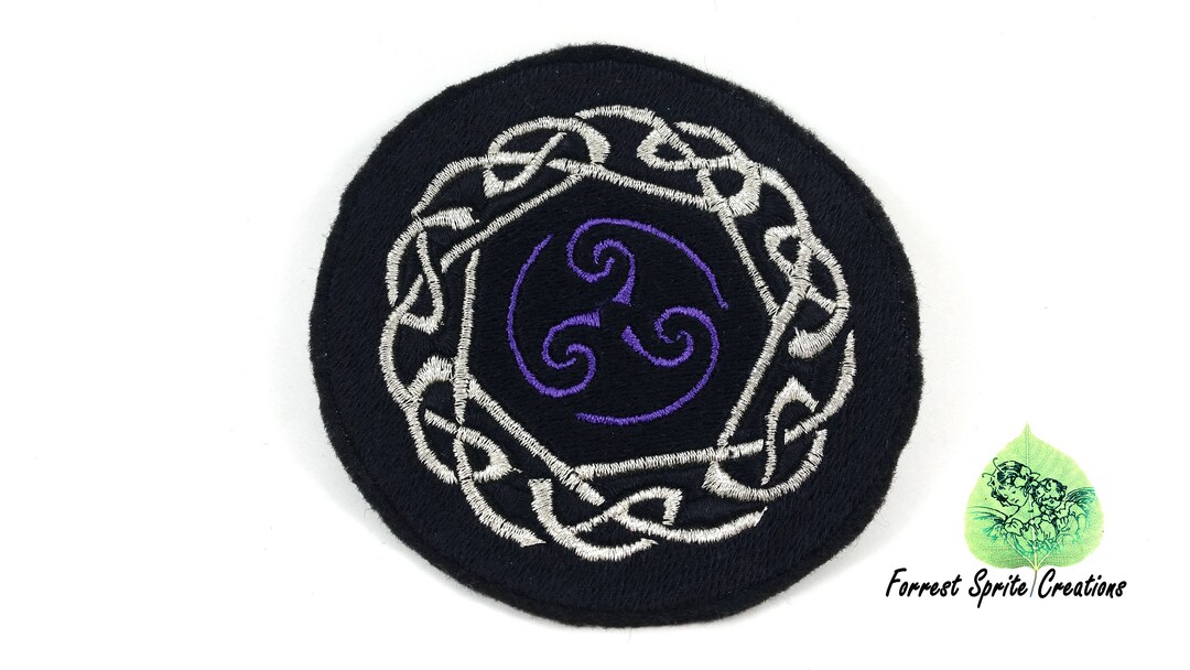Large Royal Triskele Celtic Knot Patch - Etsy