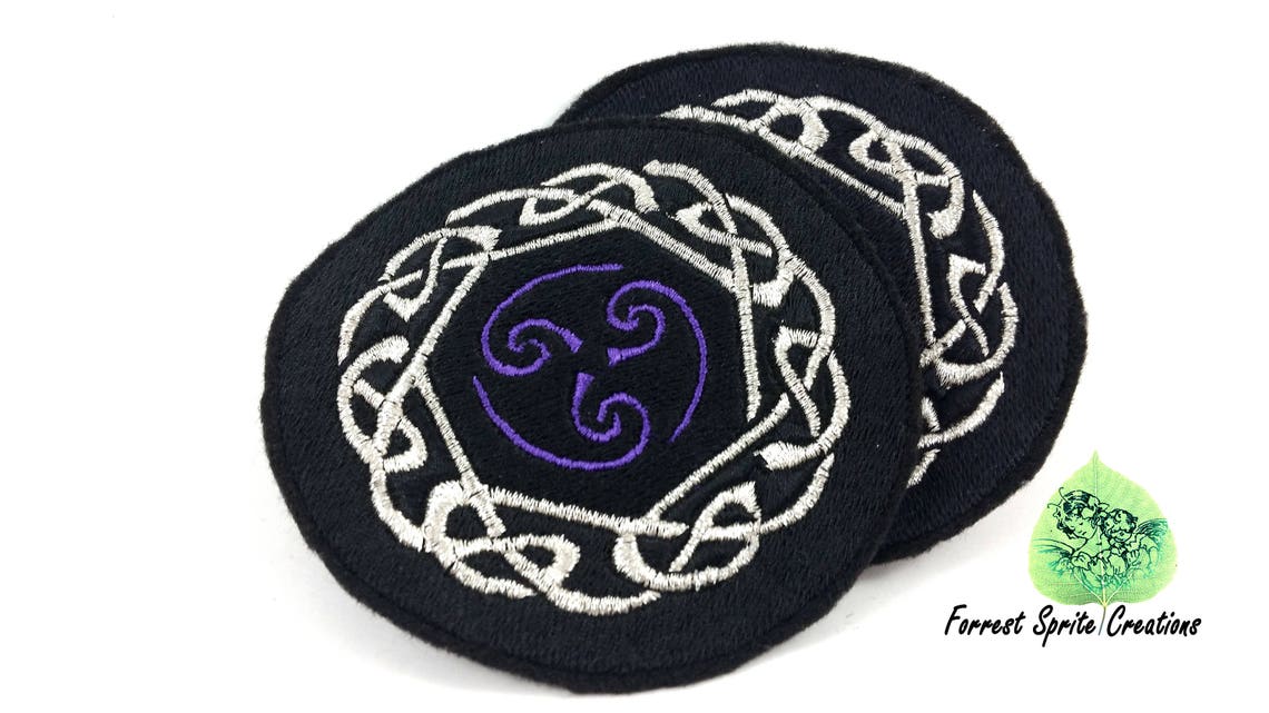 Large Royal Triskele Celtic Knot Patch - Etsy