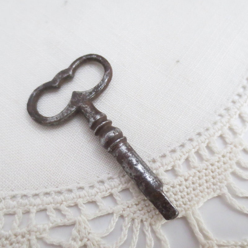 Antique Cabinet Locks and Keys - Etsy