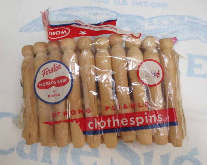 Vintage Forster Wood Clothespins Worlds Fair ~ Set of 30 Round Wooden ...