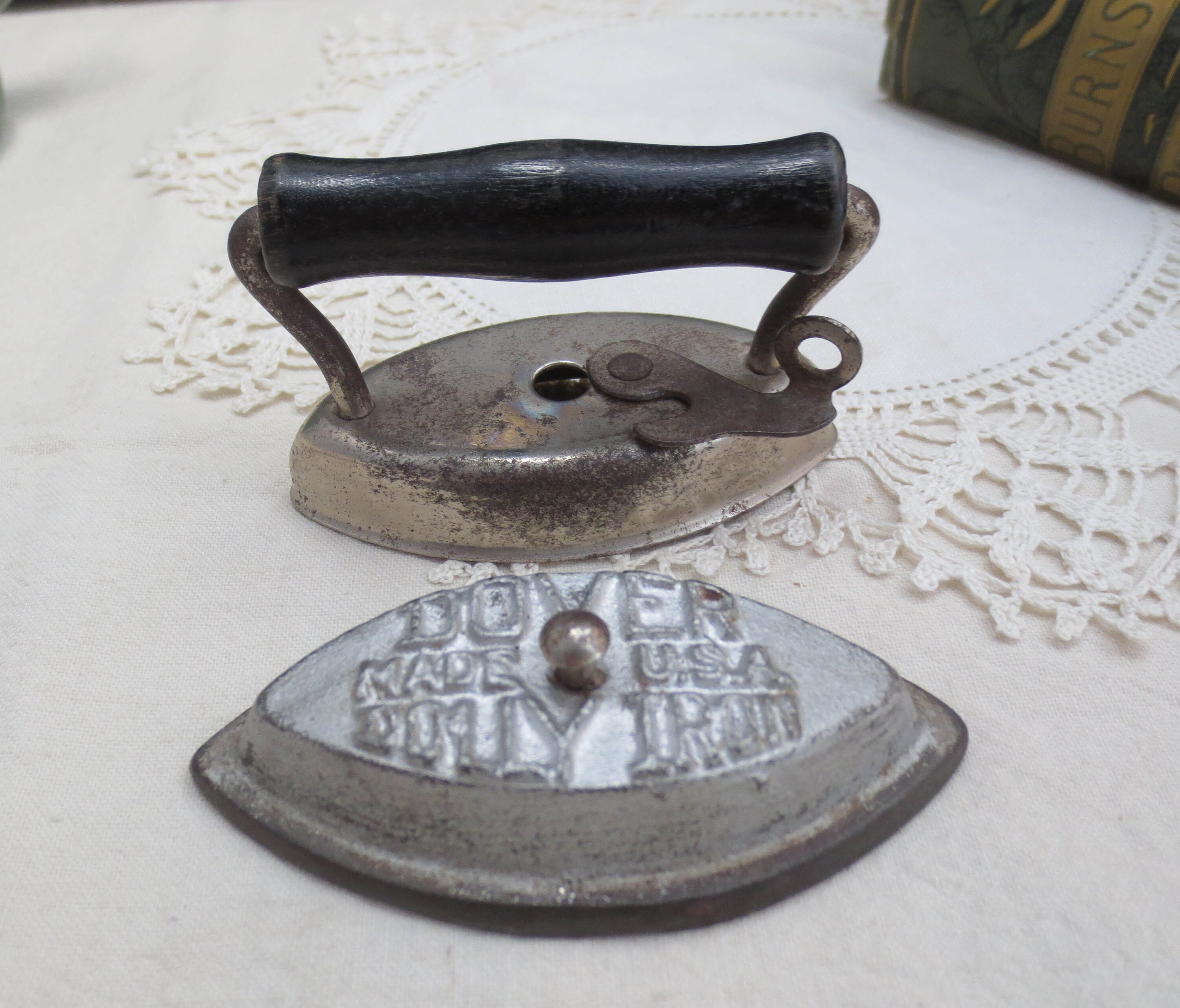 Dover Dolly Iron ~ Cast Iron Toy Sad Iron ~ 1930's Iron, Just Like ...