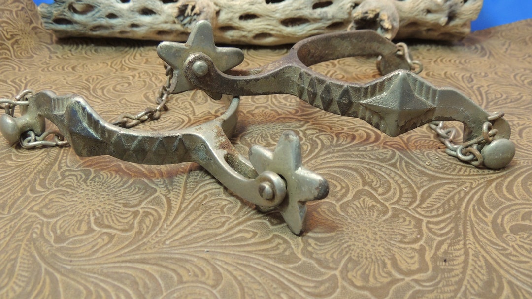 NORTH & JUDD Spurs, Anchor, Diamond, Child's Metal Spurs Heel Chains ...