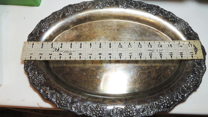American Sheffield Silver Plate Oval Tray Grape Pattern by Lawrence B ... American Sheffield Silver Plate Oval Tray Grape Pattern by Lawrence B ...