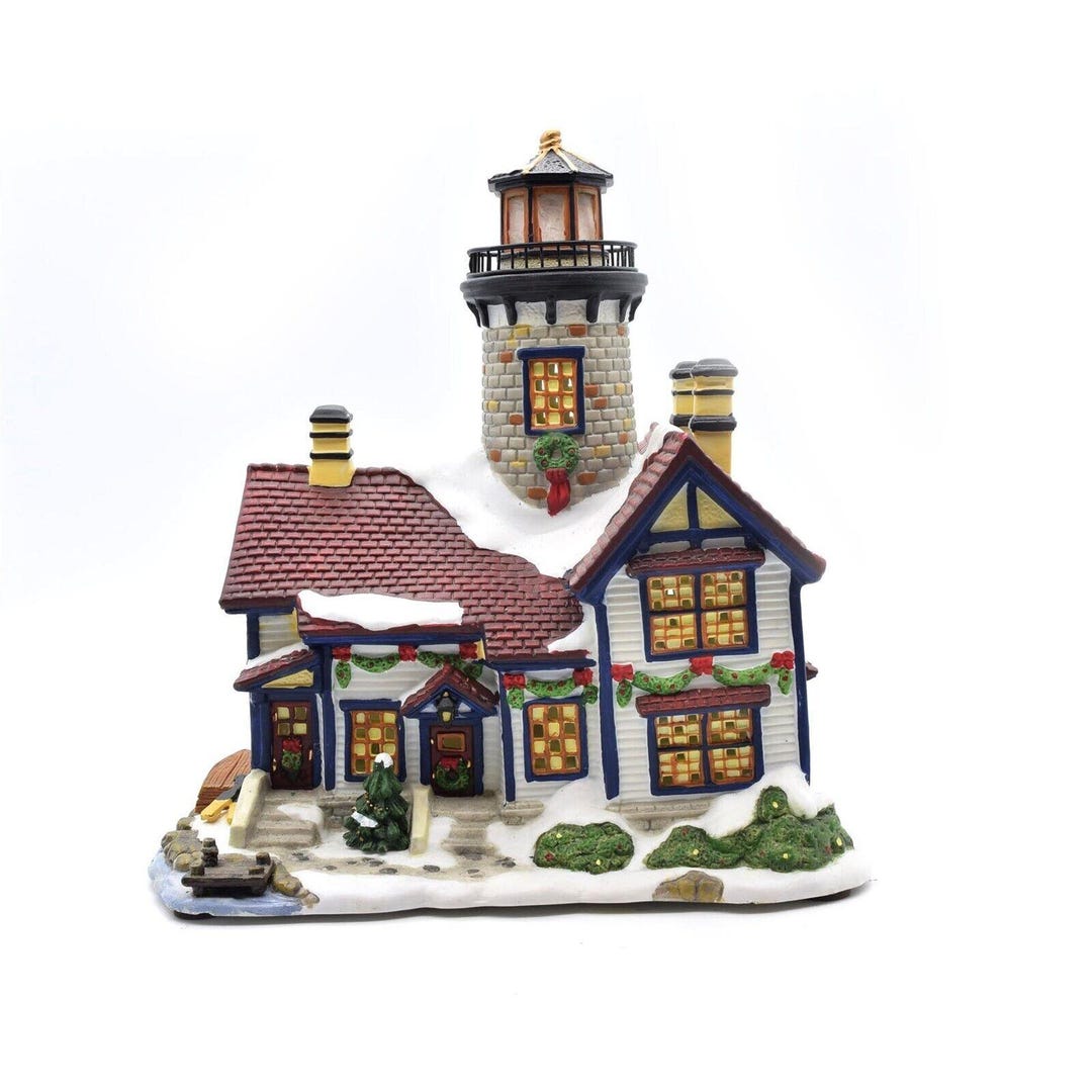 St Nicholas Square Lighthouse the Village Collection Lighted Building ...