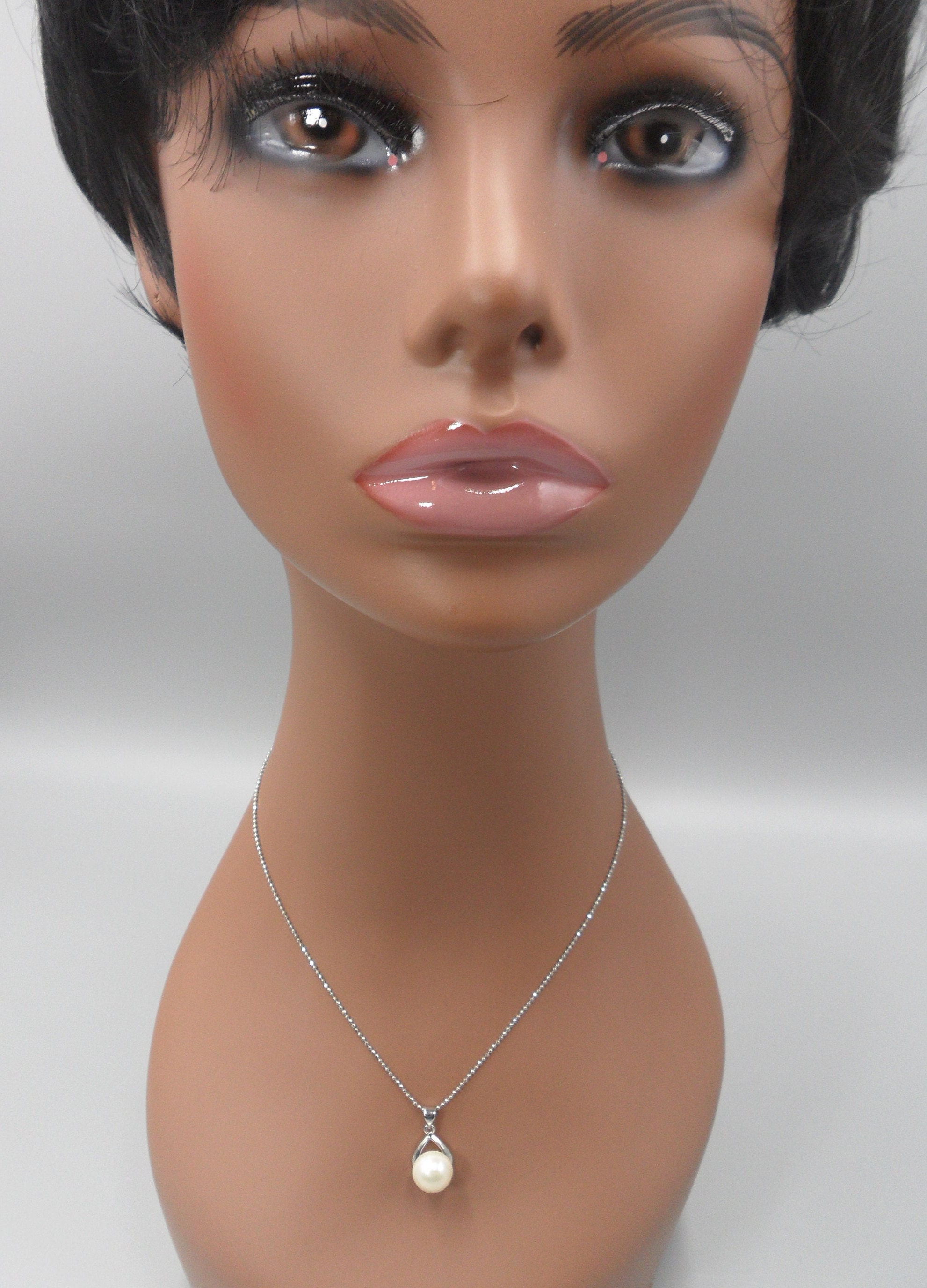 18KGP Mabe Pearl Pendant Necklace Silver Tone Ball Chain 16 18KGP Mabe Pearl Pendant Necklace Silver Tone Ball Chain 16