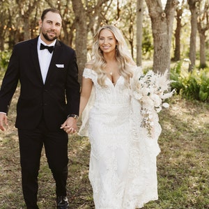 TRINITY | Wood Flower Wedding Bouquet With Pampas Grass, Ivory Bridal ...