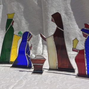 FREE SHIPPING! 6 Piece Stained Glass Nativity Set - Etsy