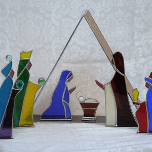 FREE SHIPPING! 6 Piece Stained Glass Nativity Set - Etsy