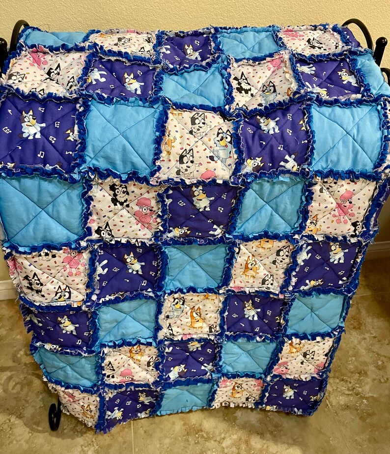 Bluey Quilted Throw - Etsy