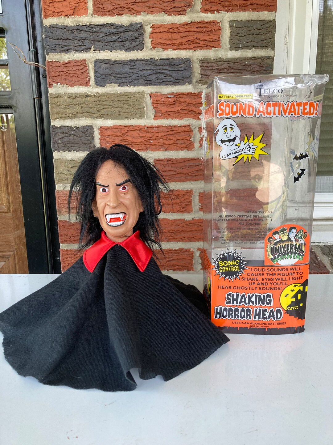 Vintage 1990 Telco Dracula Shaking Horror Head Vampire With Original ...