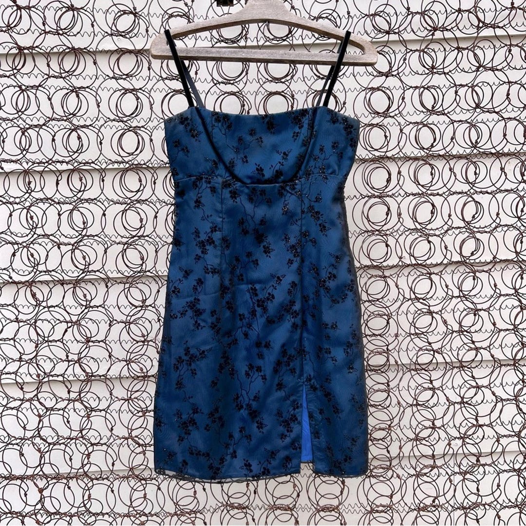 Y2K Zum Zum Niki Livas Navy Blue Black Velvet Oriental Floral Mini ...