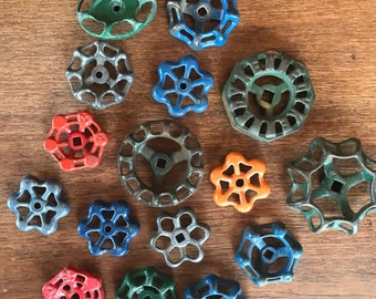 Assemblage of 16 Vintage Gate Valve Handles Industrial Steampunk ...