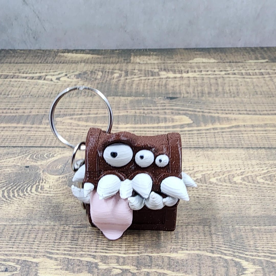 Whimsical Mimic Keychain - Articulated Mimic Keychain - Versatile Clip ...