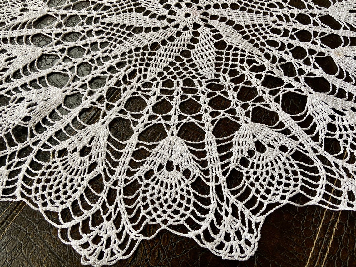 Handmade New White Round Crochet Large 29" Doily Lace Doily Centerpiece ...