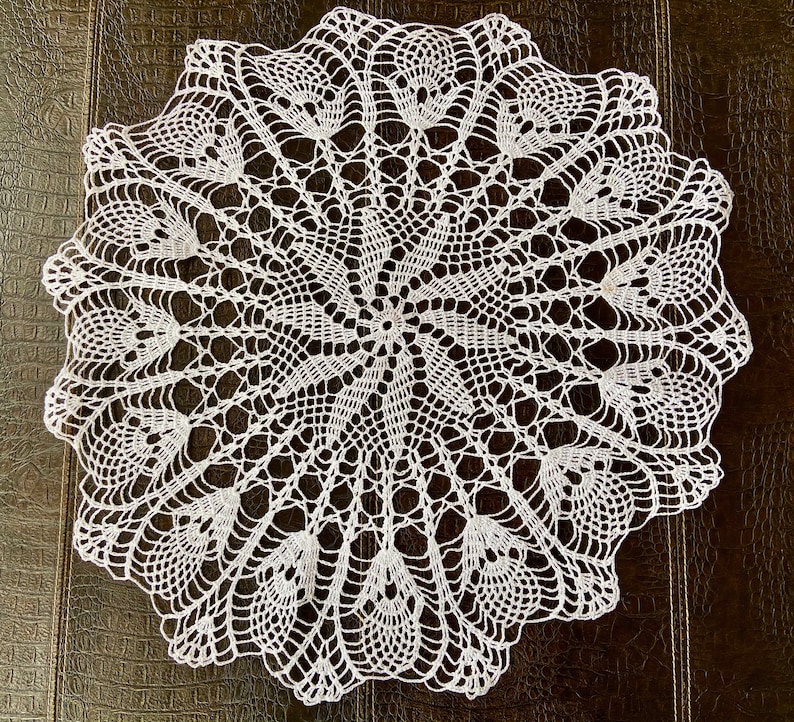 Handmade New White Round Crochet Large 29" Doily Lace Doily Centerpiece ...