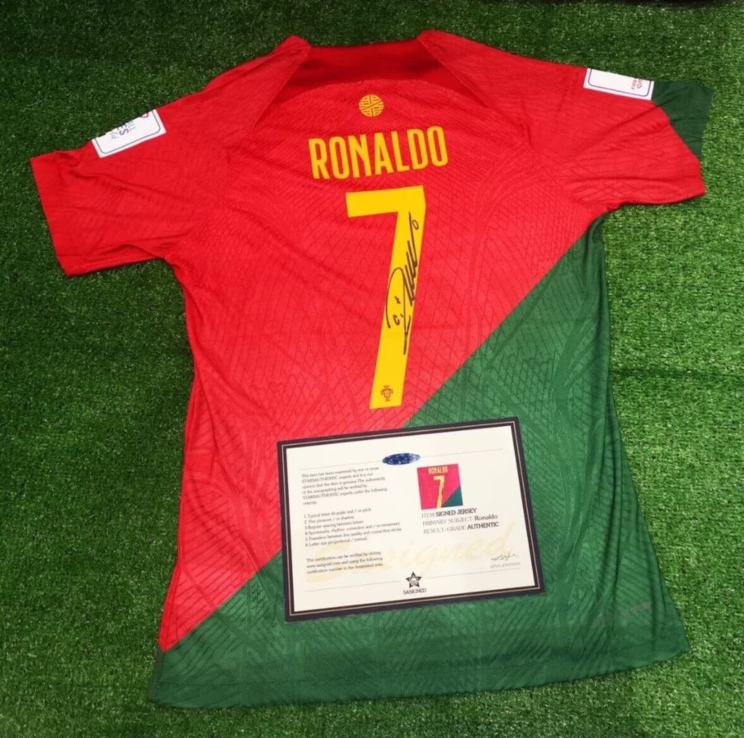 Cristiano Ronaldo SIGNED Portugal Signature Shirt/jersey COA, Jersey ...