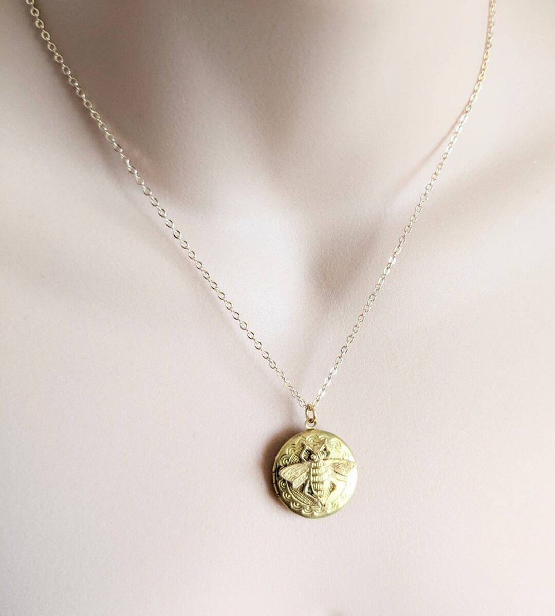 Round Victorian Bee Locket, Gold Brass Locket, Vintage Inspired Rustic ...