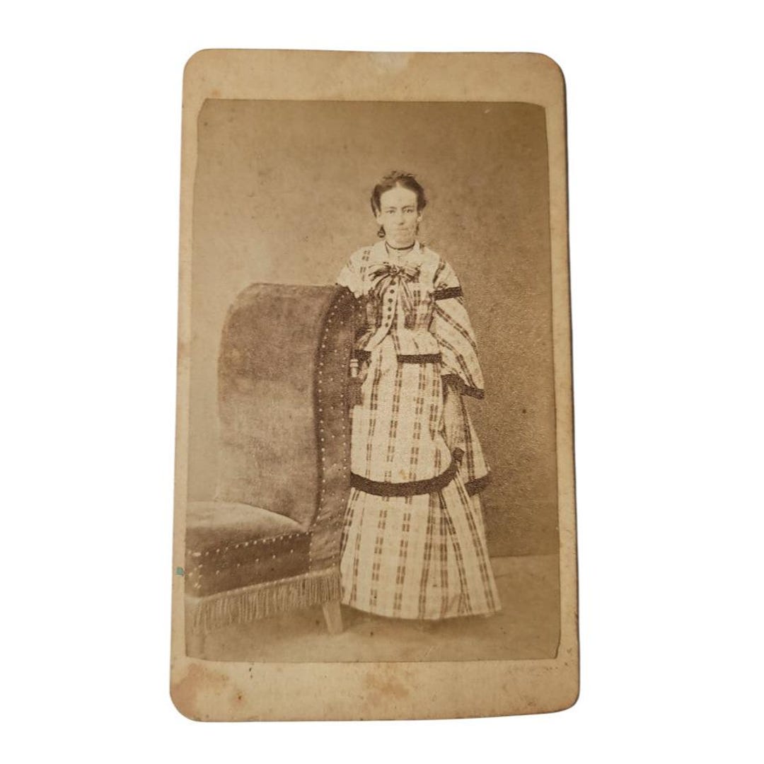 1800's Cabinet Photo Card Swick Stutsman Elegant Woman High Back Sofa ...