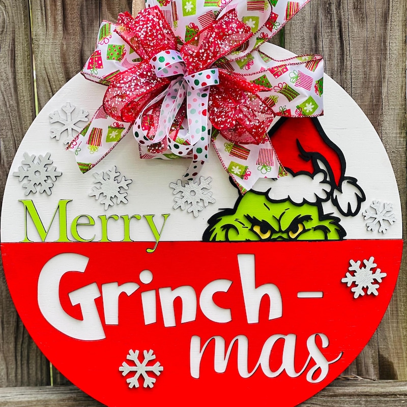 Grinch Face Wreath Sign - Etsy