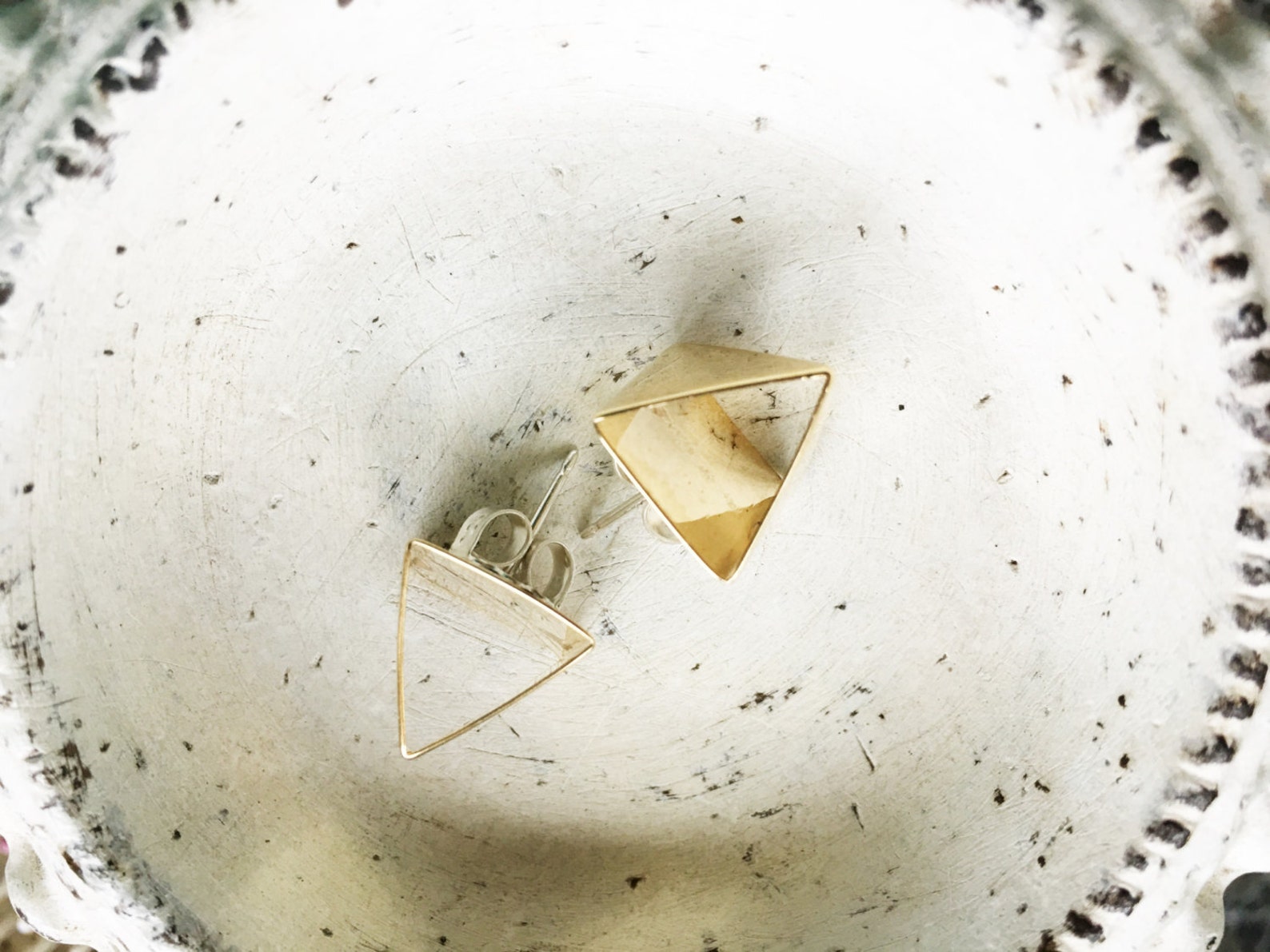 The Pyramid Earring // Gold Post 3D Earrings // Geometric Stud - Etsy