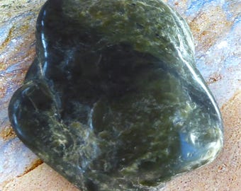 Big Sur Vulcan Nephrite Jade Stone. - Etsy