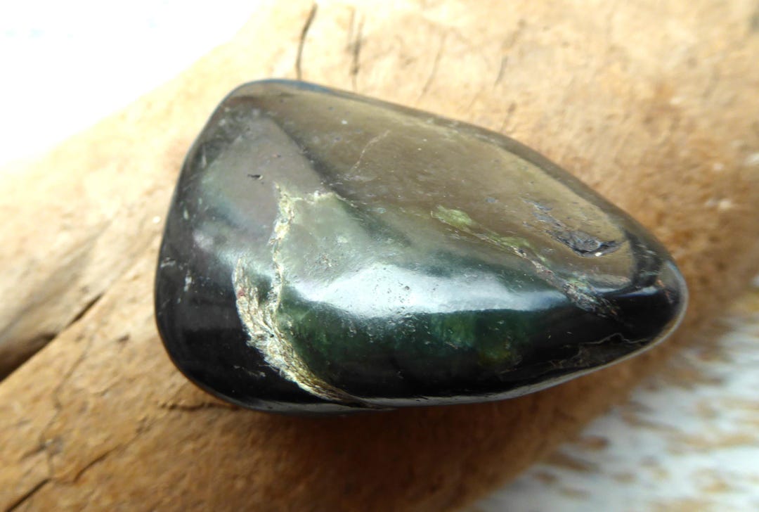 Big Sur Jade, Jade Cove, Jade Stone, Collectors Jade, Ocean Jade, Beach ...