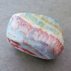 UV Stones, Stone Set, Educational Stones, UV Minerals, Smithsonite ...