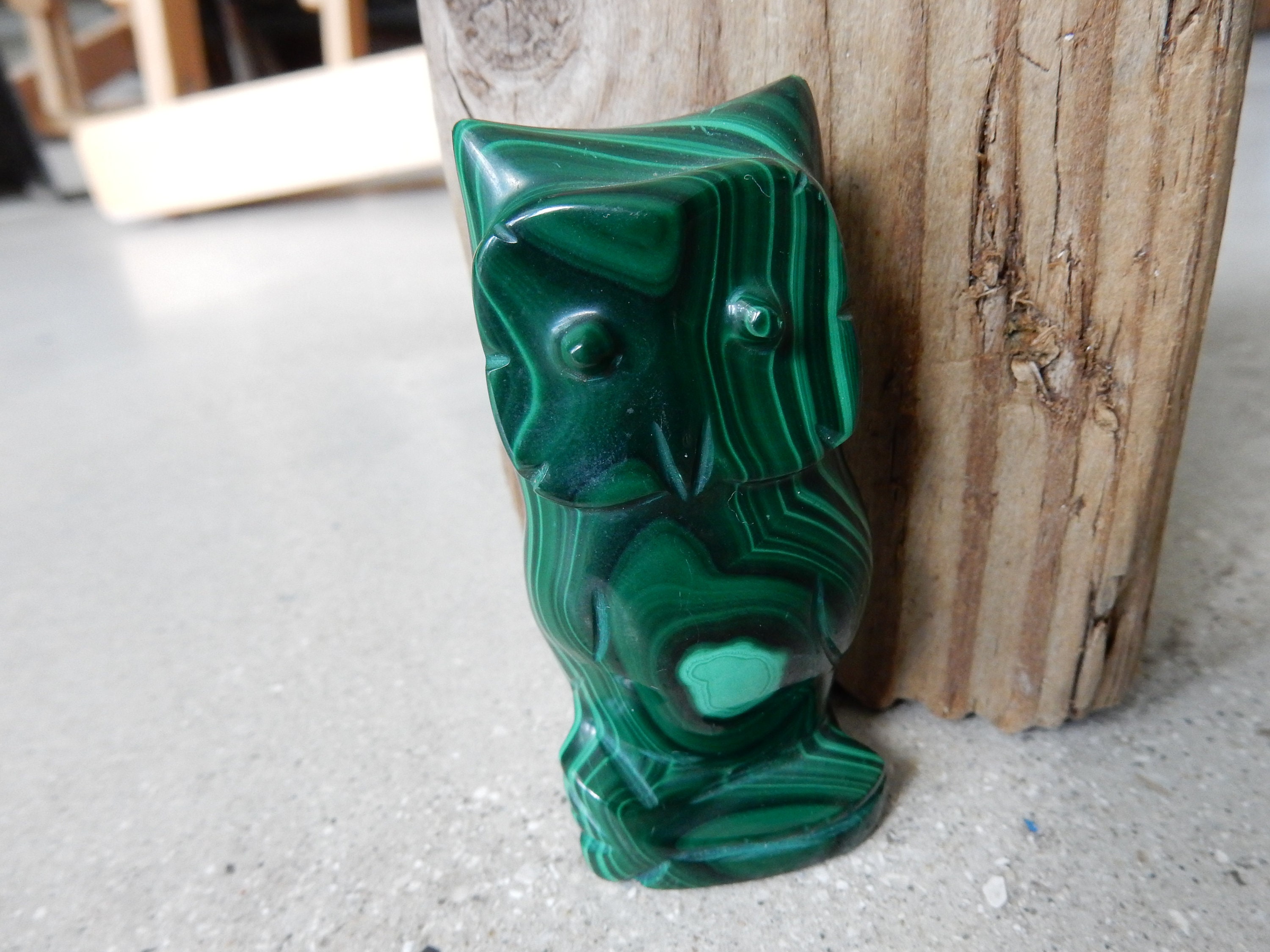 Grüne Malachit Eule. Handgeschnitzt. Stilisierte Eulen Figur. - Etsy.de