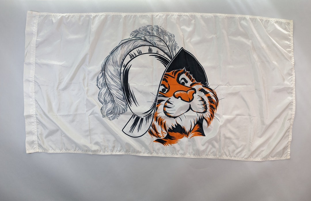 Vintage ESSO Gas Station Tiger Mascot Advertising Flag - Etsy