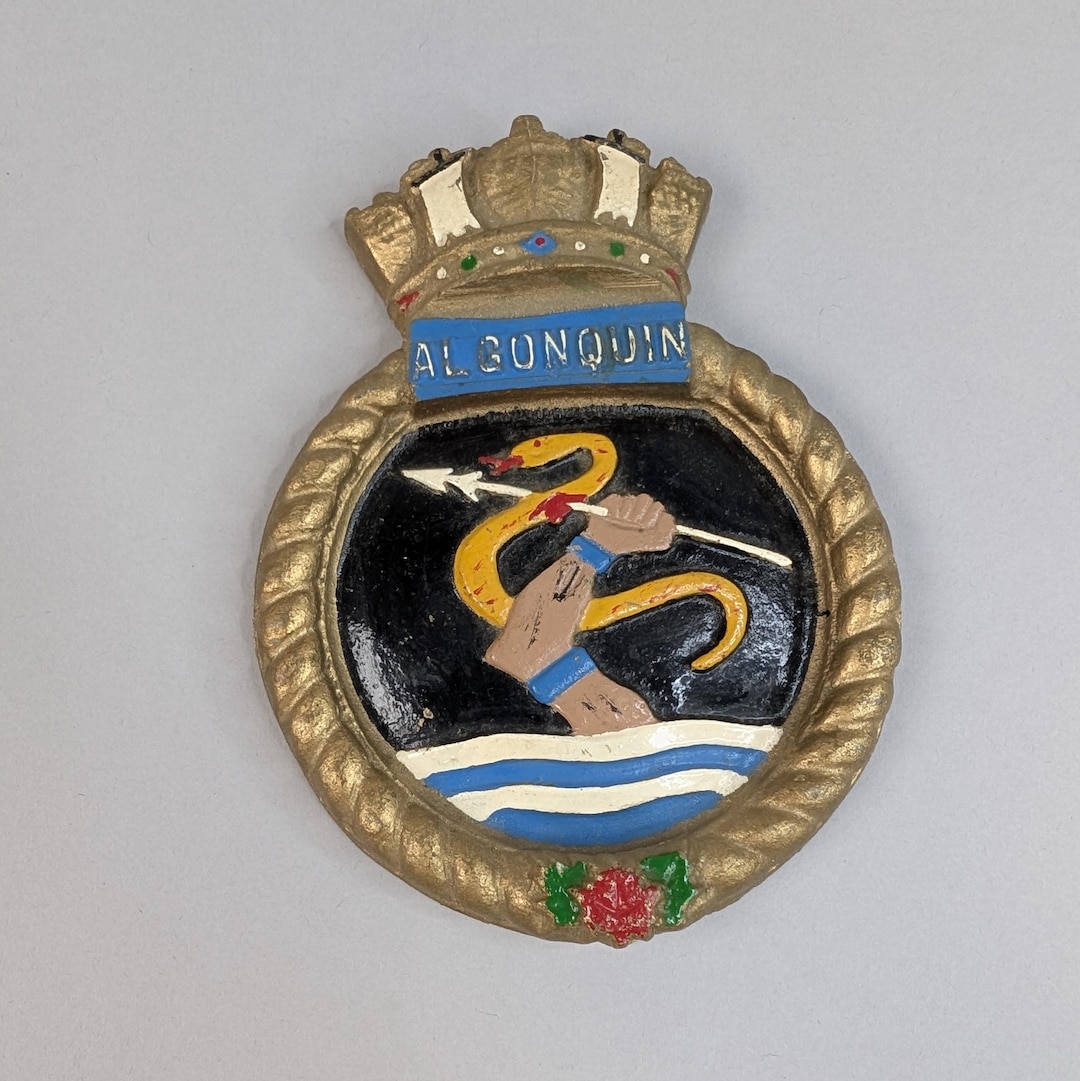 Vintage HMCS Algonquin Royal Canadian Ship Crest Badge Plaque - Etsy