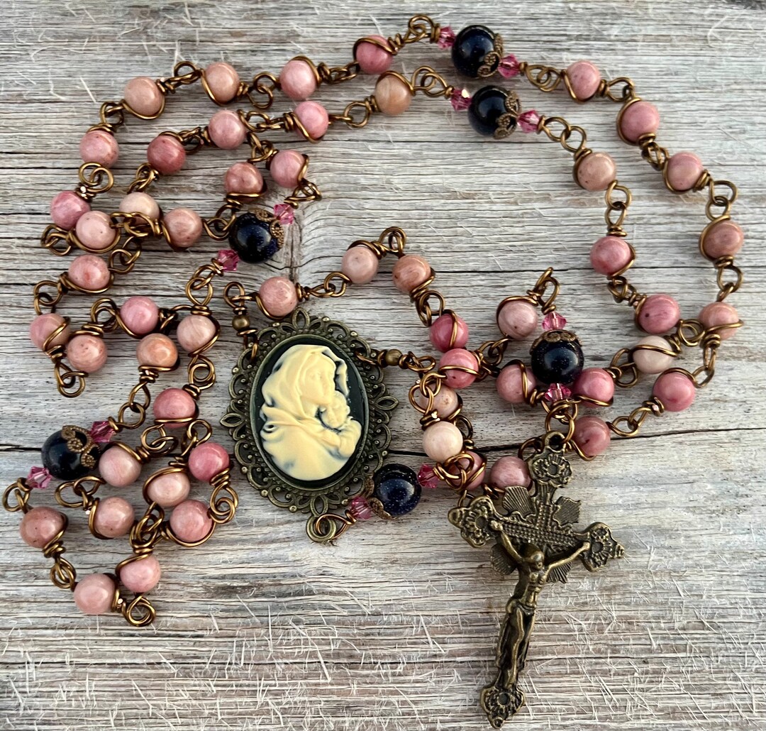 Beautiful Cameo Blessed Mother Wire Wrapped Rosary! Lovely, Durable ...
