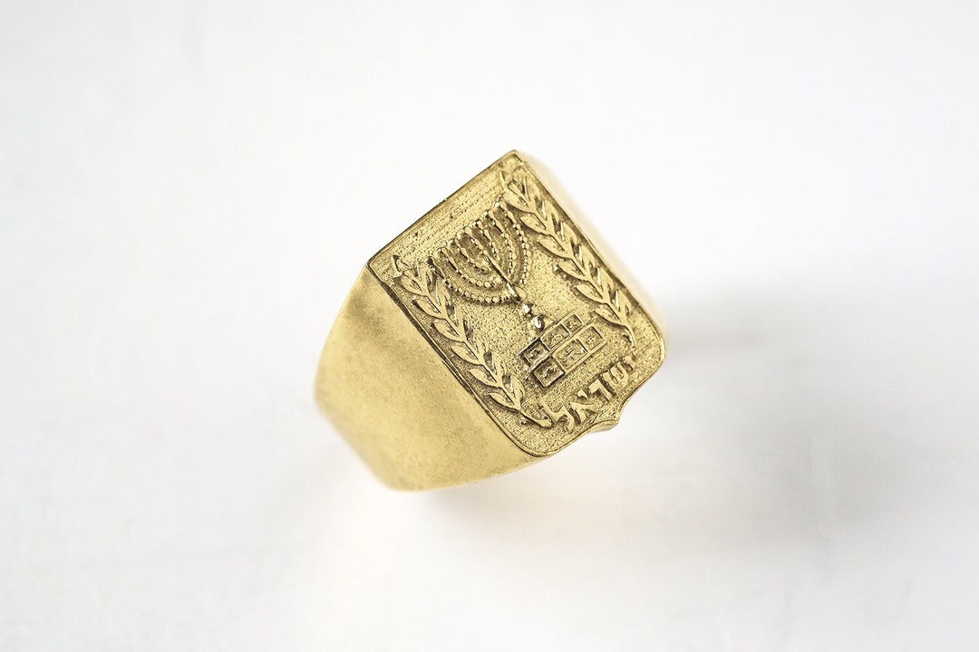 14k Yellow Gold Men's Signet Ring, Emblem of Israel Menorah Design ...
