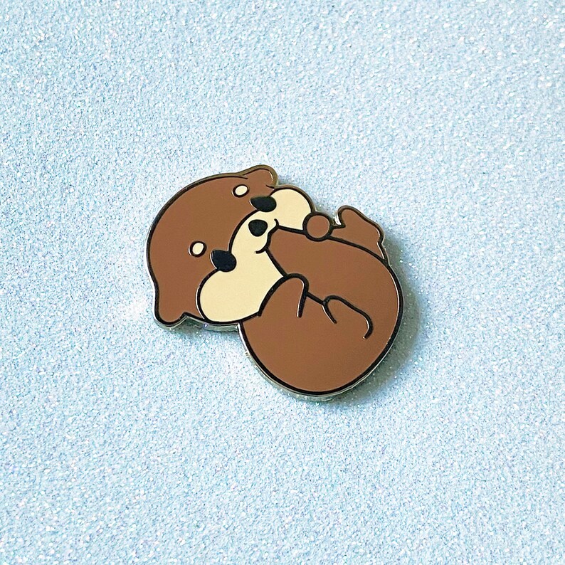Cute Otter Enamel Pin Animal Lapel Pin - Etsy