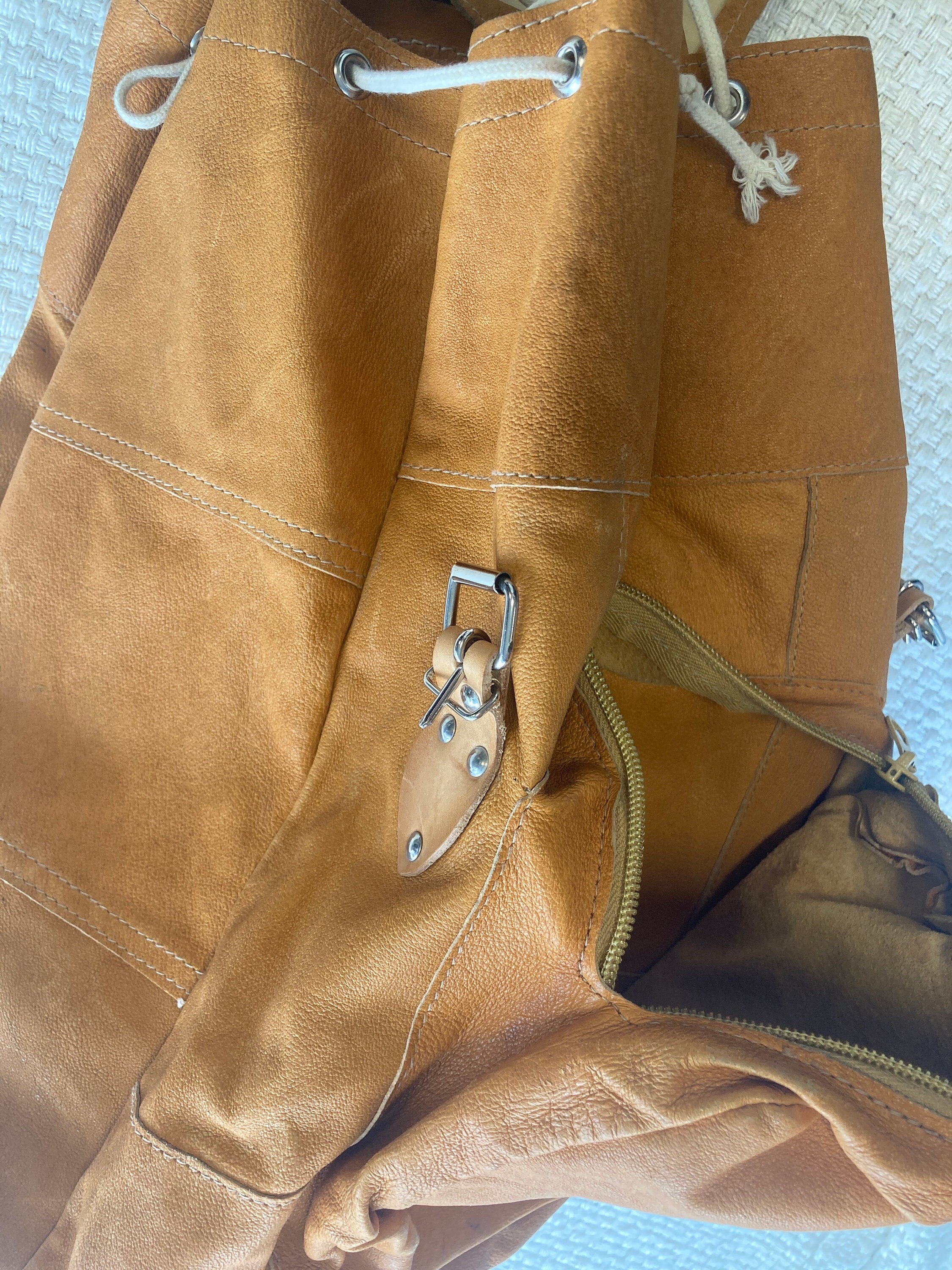 Vintage Natural Tan Leather Backpack 1970s - Etsy