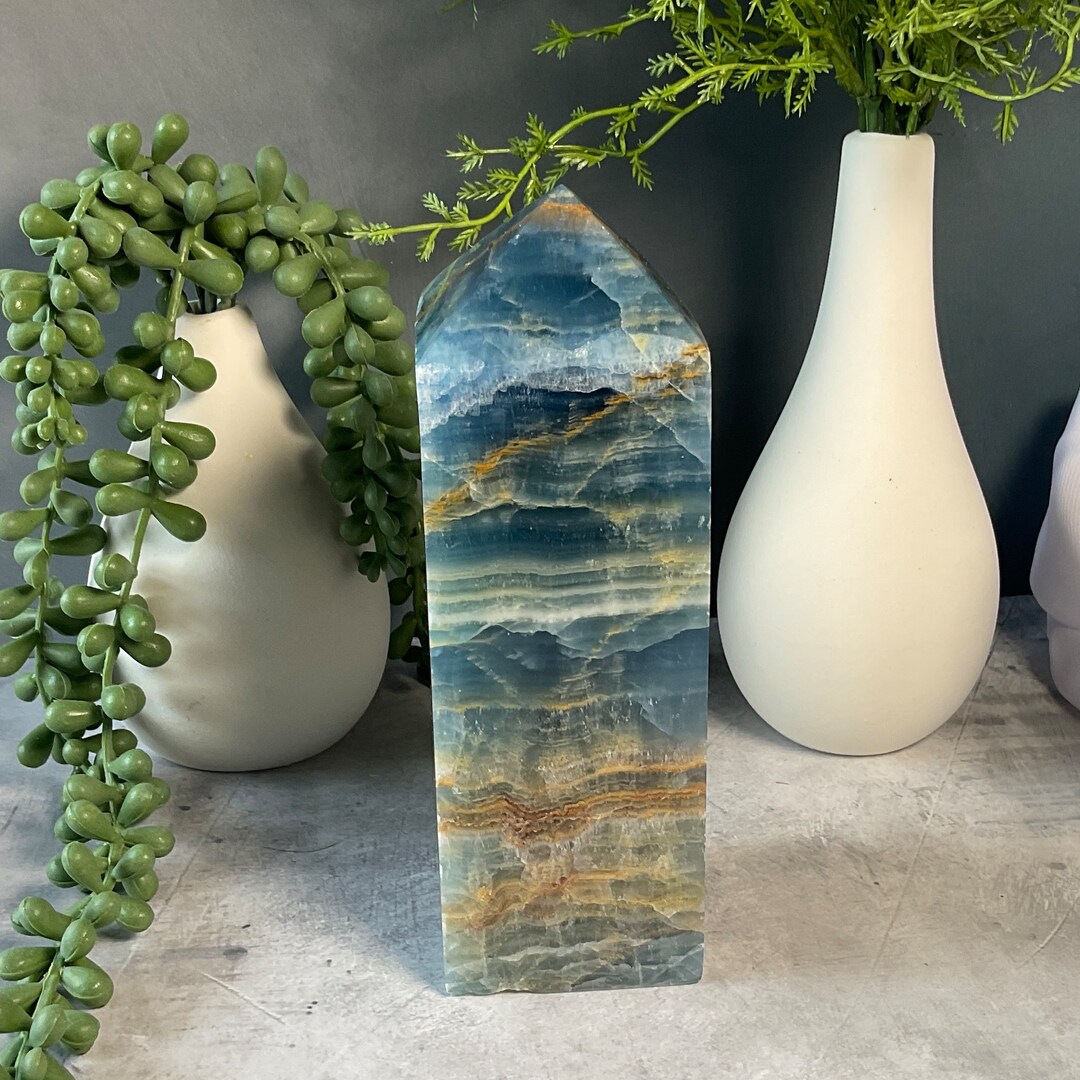 Argentinian Blue Onyx Tower - the Stone for Confidence, Strength and ...