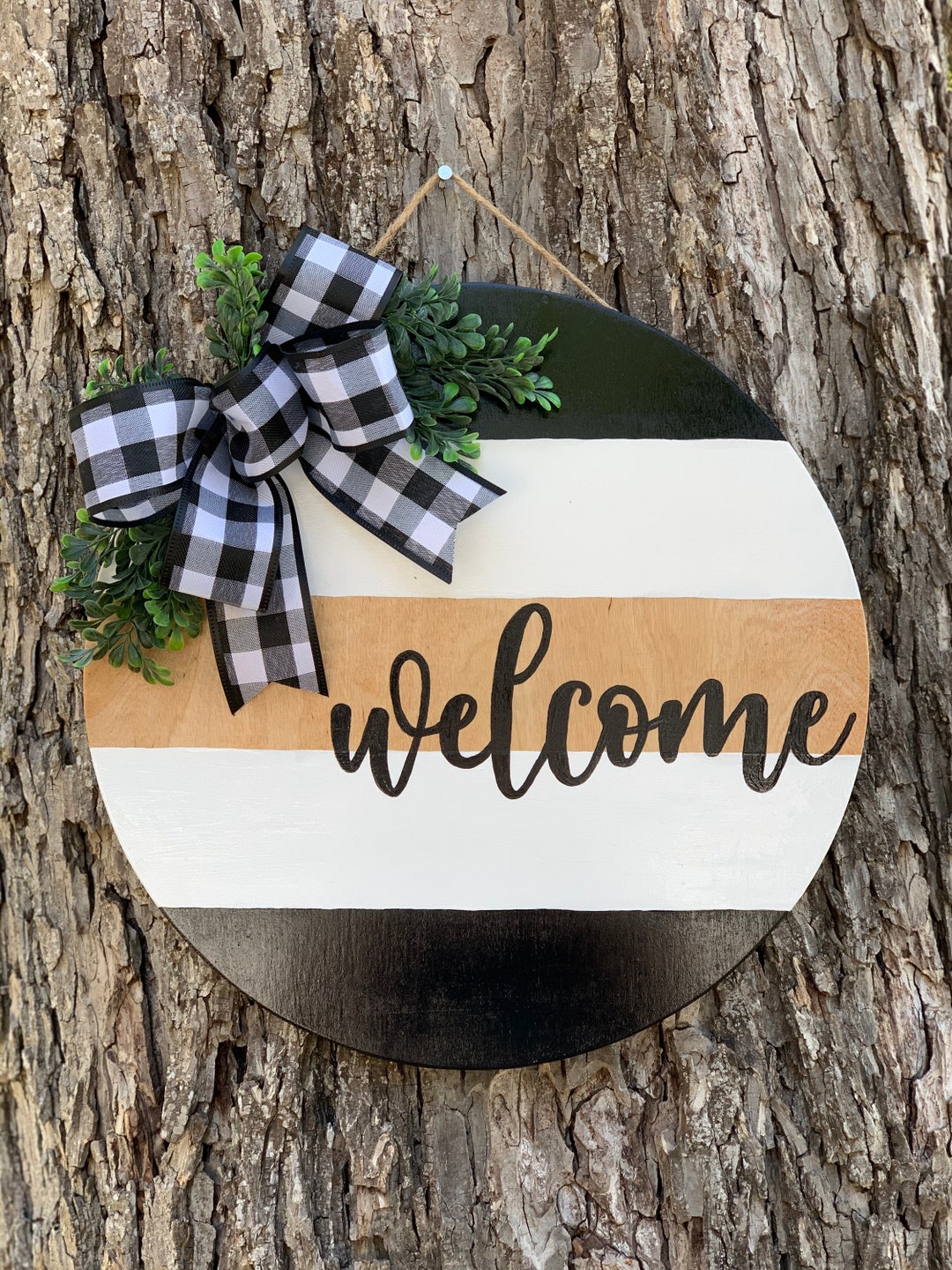 Round Wood Striped Black and White Welcome Sign, Welcome Door Hanger ...
