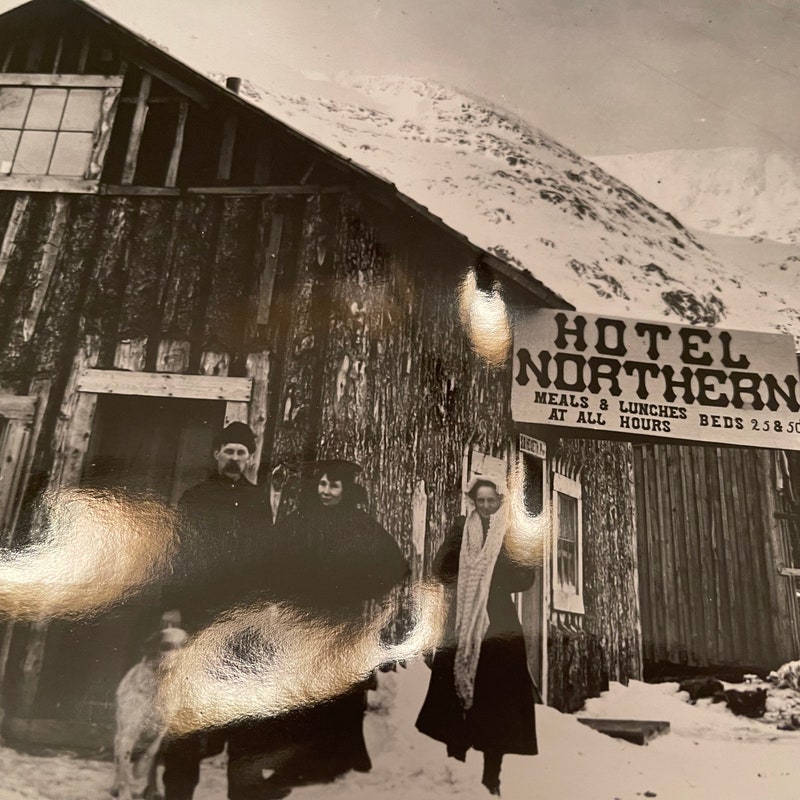 Gold Yukon Antiques - Etsy